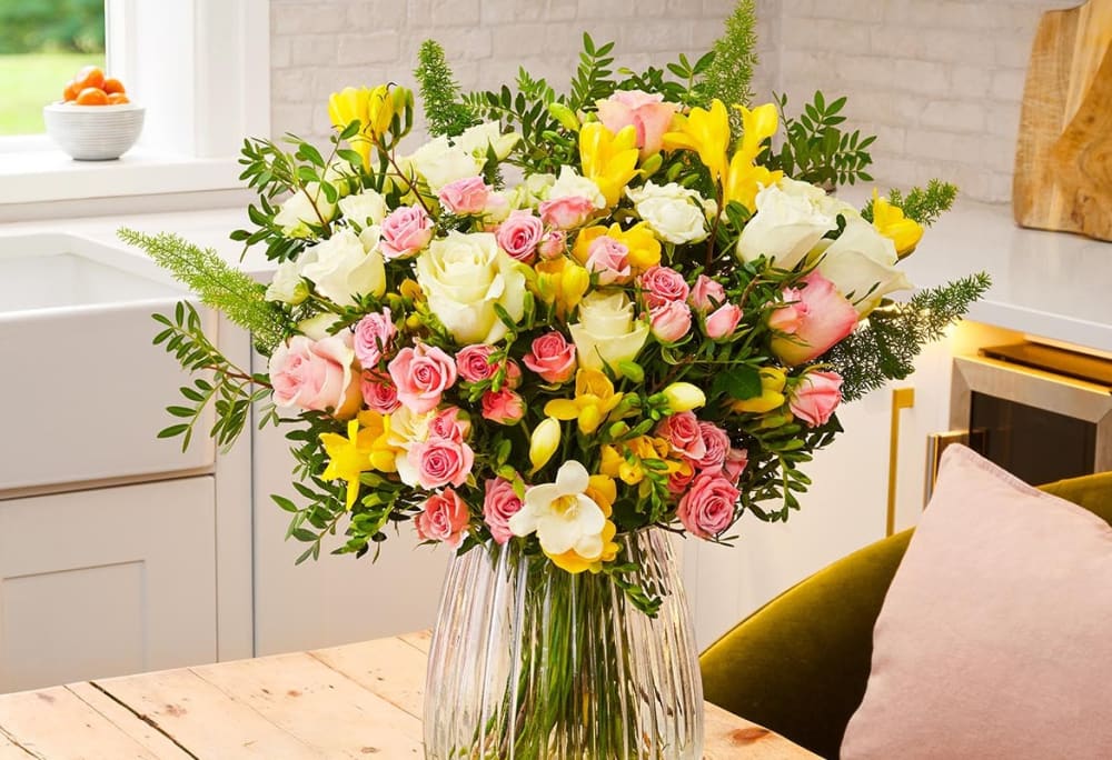 Flower Delivery With Free Chocolates | Prestige Flowers