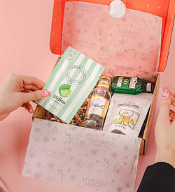 Postal Hampers | Prestige Flowers