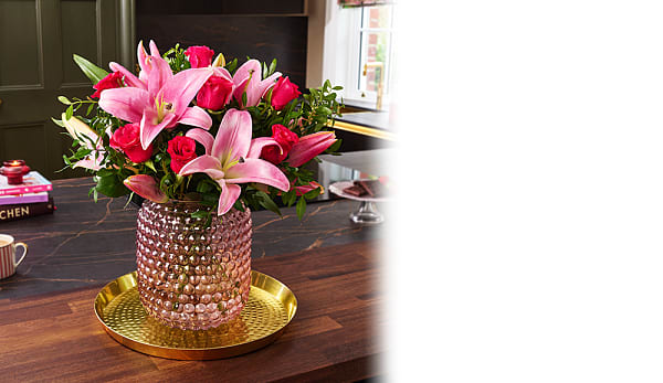 Leeds Florist Prestige Flowers: Exquisite Blooms for Life's Special Moments